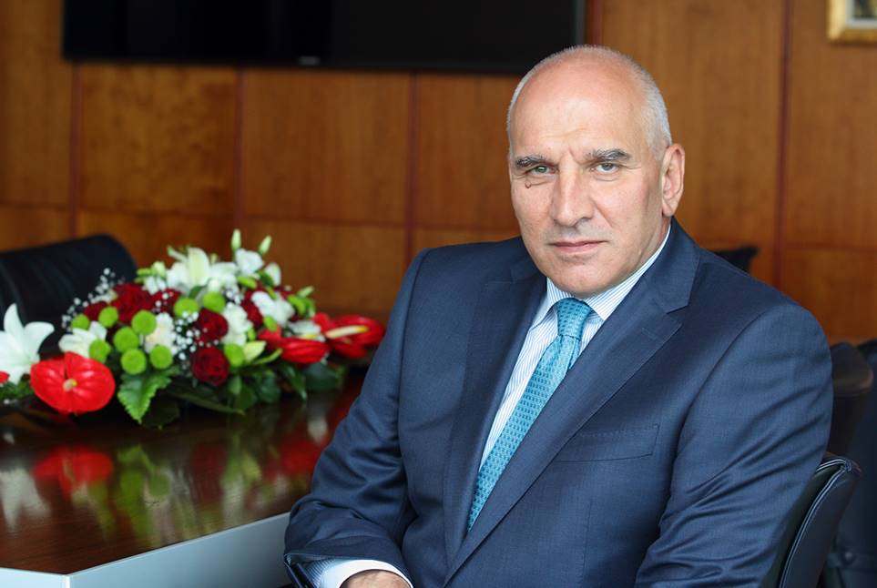 Levon Hampartzoumian CEO of the Year - UniCredit Bulbank