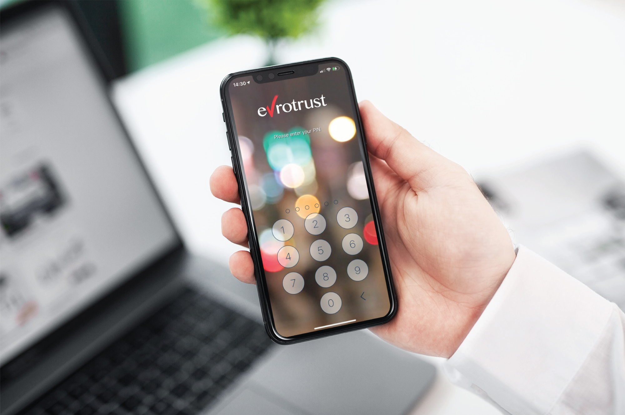E-Signature of documents with Evrotrust - UniCredit Leasing